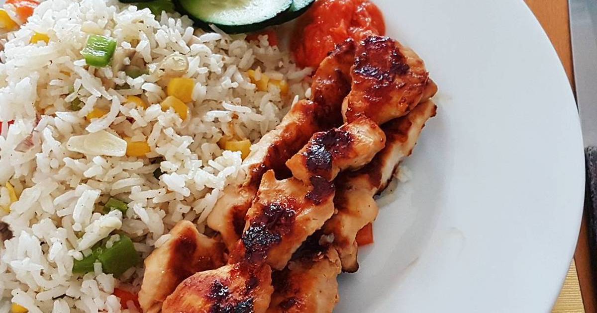 White Rice And Grilled Chicken