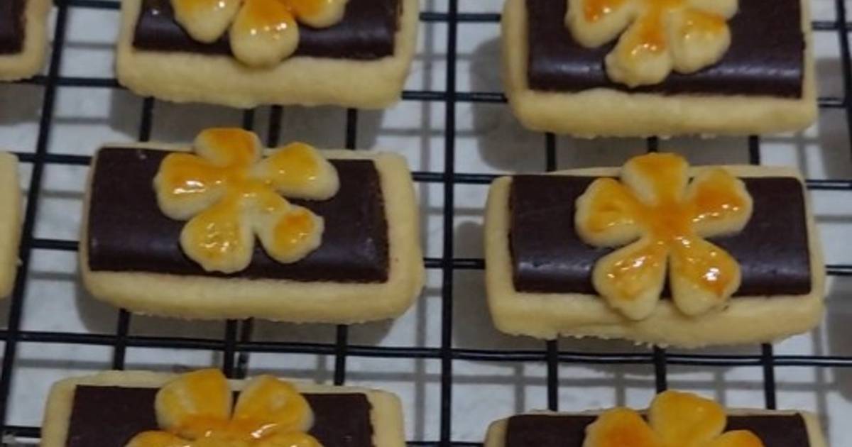 Resep Coklat stik cookies oleh Dhiajenk Noenoek - Cookpad