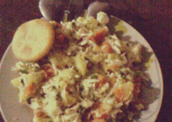 Repollo con papas, zanahoria y huevos Receta de sandralacatira1978- Cookpad