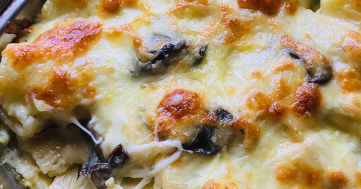Creamy Mushroom Pasta Bake Recipe by Bianca Mwale - Cookpad
