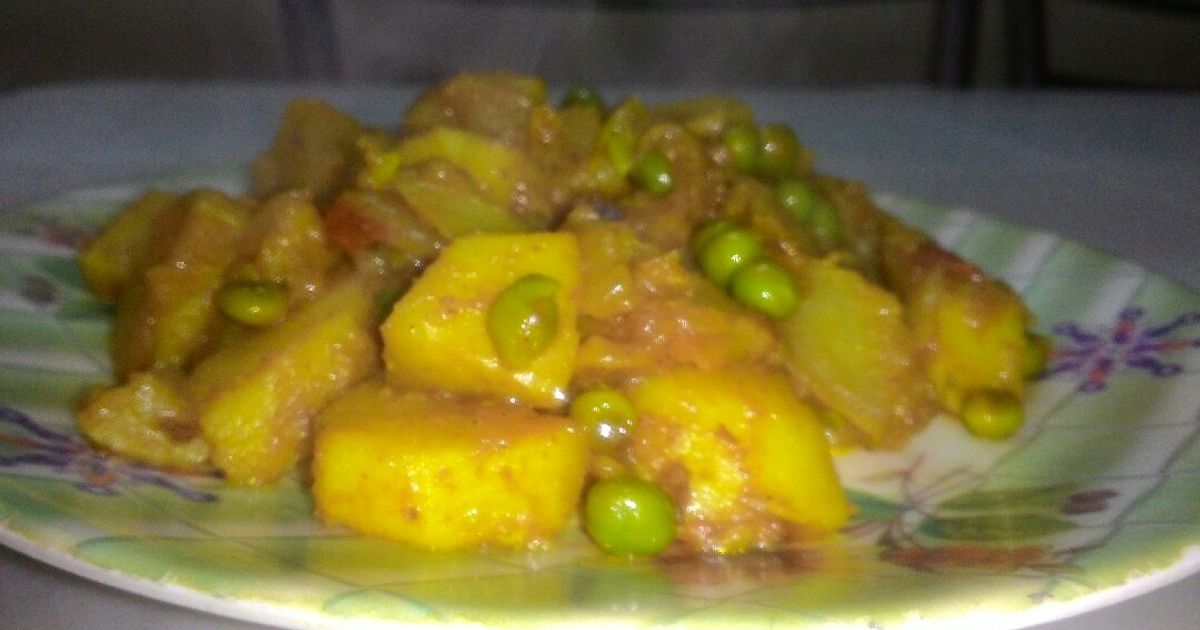 Turnip Potato & Peas Vegetable Recipe by Chef Anup Kumar - Cookpad