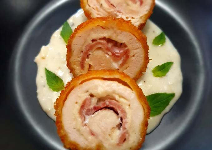 Resep Chicken Cordon Blue with Enoki Mushroom Cheese Sauce oleh Wurie ...