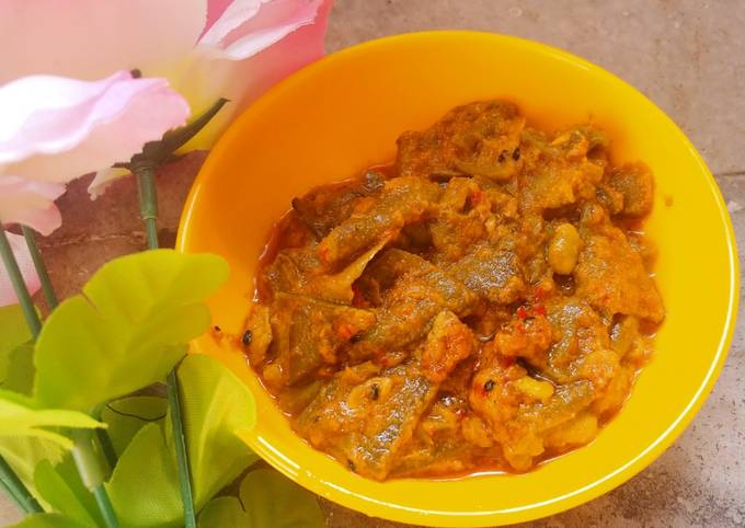 दही सेमफली रस्सा (Dahi semfali rassa recipe in hindi) रेसिपी बनाने की ...