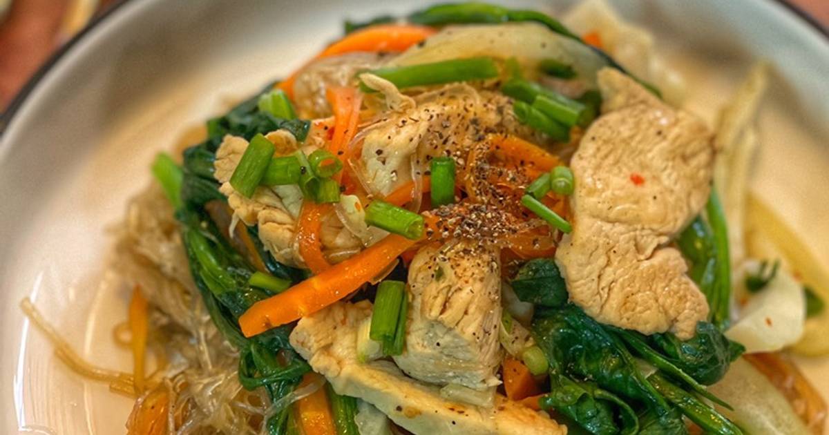 15 món miến xào gà ngon miệng dễ làm từ các đầu bếp tại gia - Cookpad