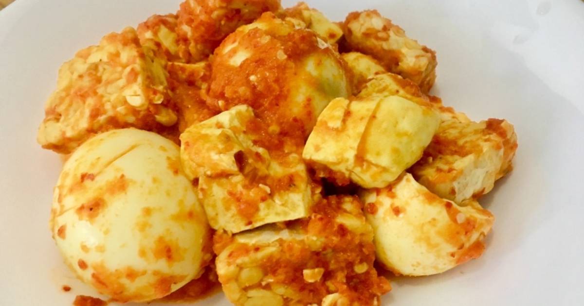 Resep Balado Tempe Tahu Telur oleh Fatimah Az Zahrah - Cookpad