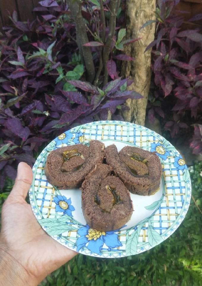 Resep Bolu gulung teknik all in one oleh mama_keizeeqyu - Cookpad