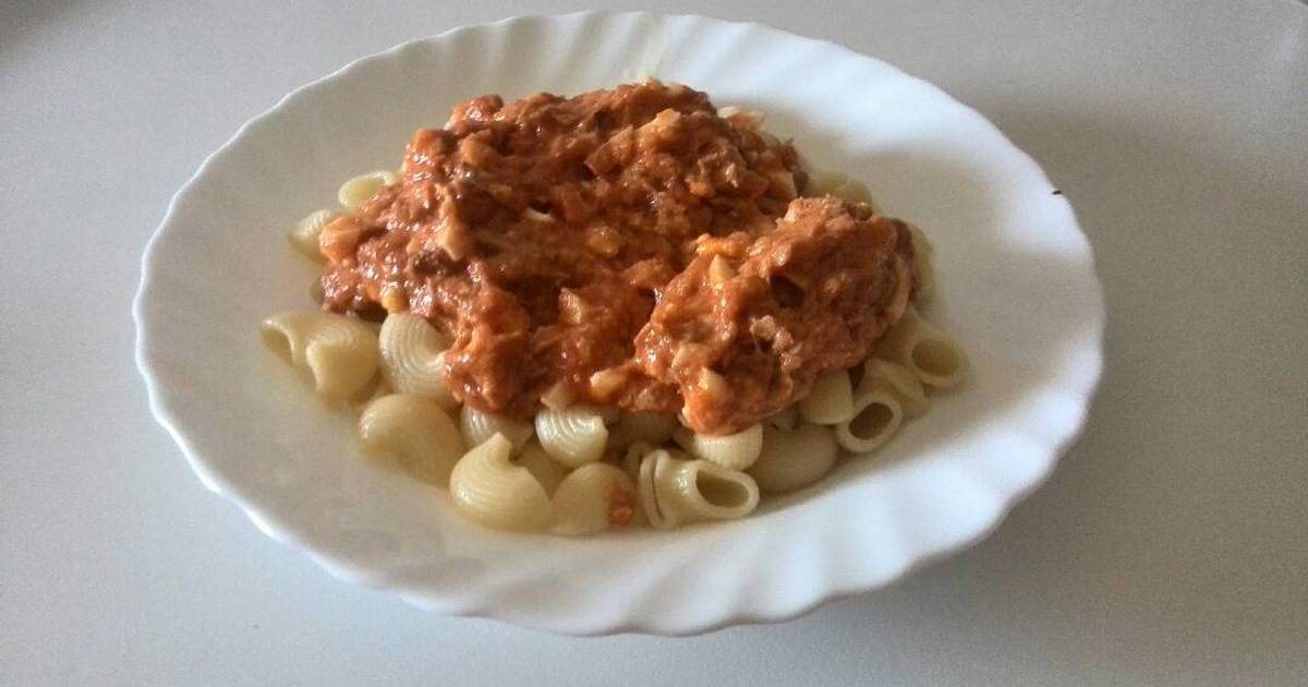 Pasta tiburón con Atún Receta de Monica Aira Fernandez- Cookpad