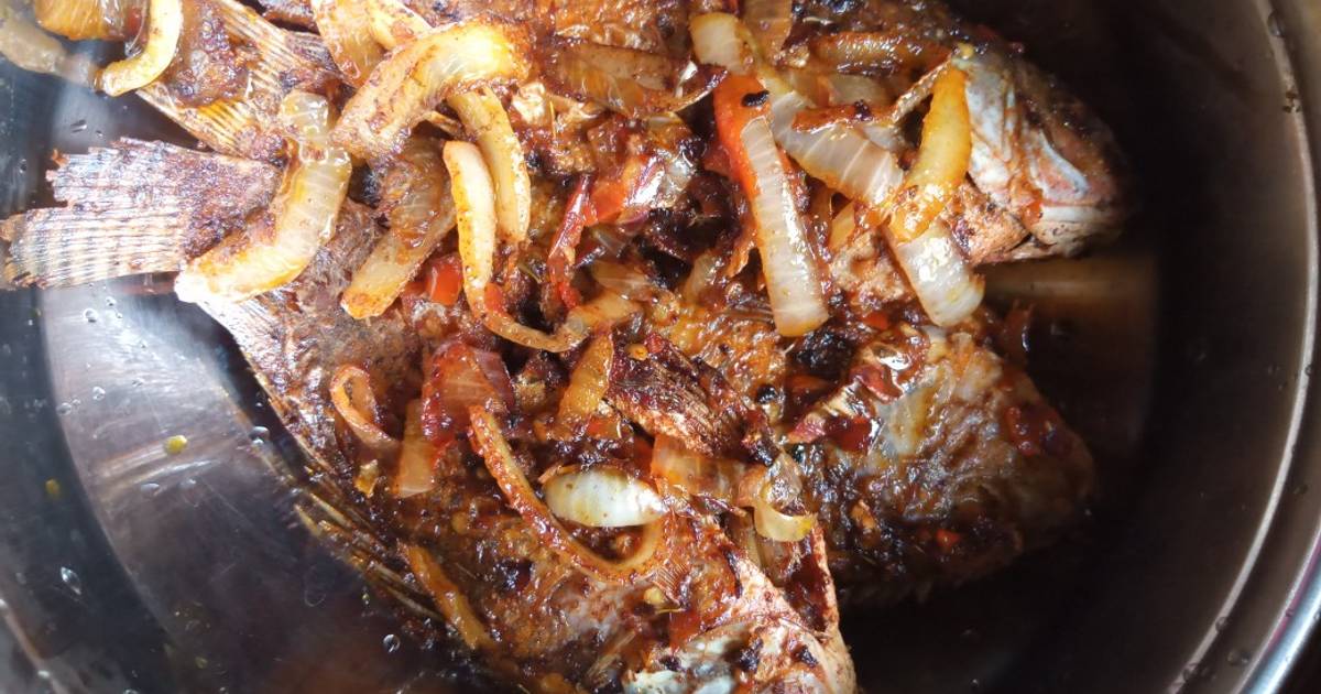 Deep fried Tilapia fish Recipe by khadija Daroda - Cookpad