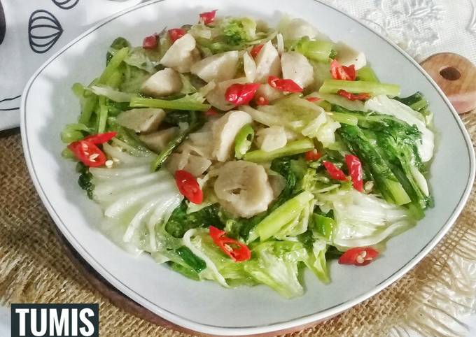 Resep Tumis Sawi Bakso oleh farida Sulthan 🇮🇩 (IG. Malika02782) - Cookpad