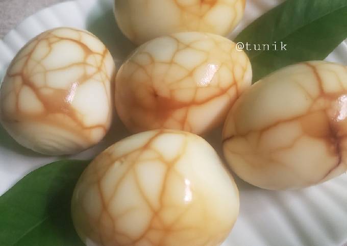 Resep Pindang Telur Batik oleh tunik 🍀 - Cookpad