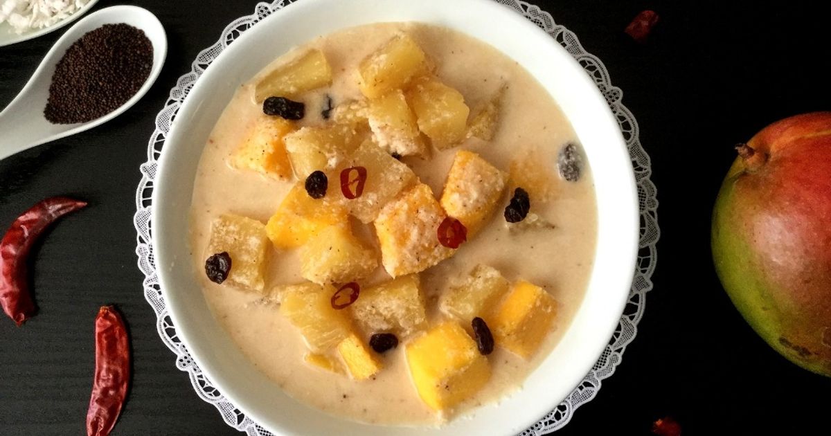 Avnaas Amba Saasam/Pineapple And Mango Coconut Curry Recipe by Vanitha ...