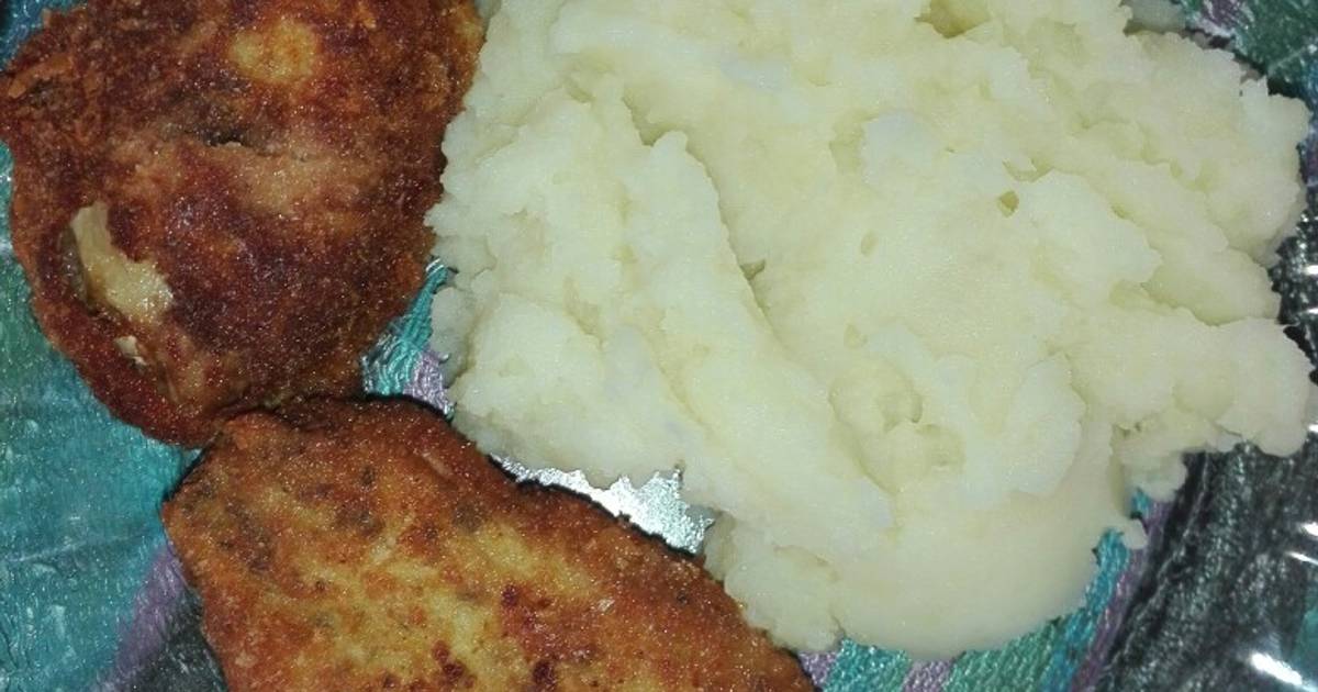 Alitas de pollo rebozadas con puré Receta de Veronica Cantero- Cookpad
