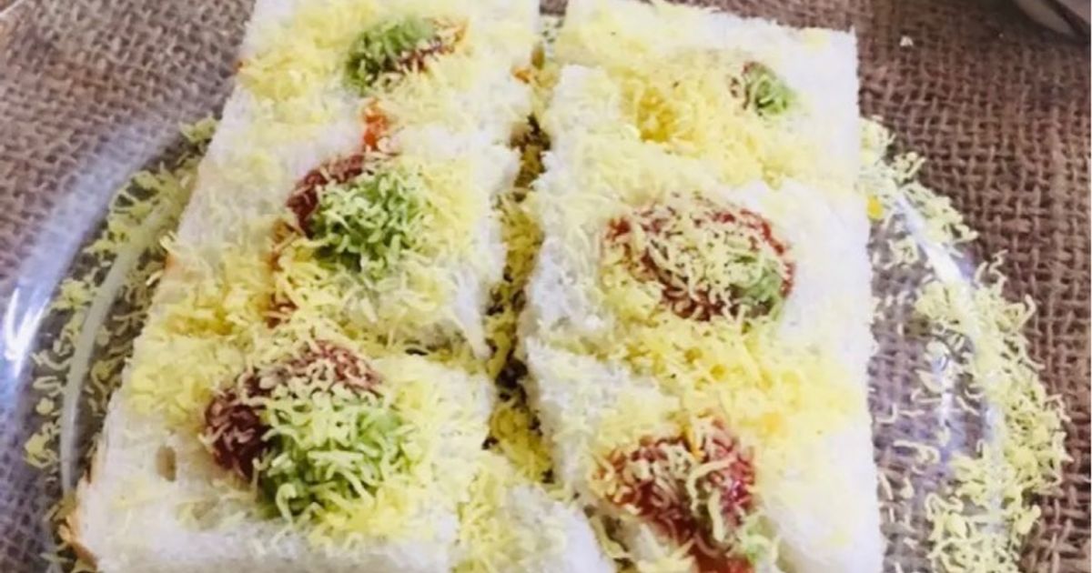 Alu Matter Sandwich Recipe by chef Nidhi Bole - Cookpad