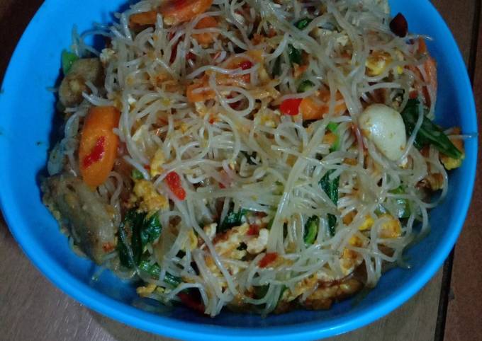 Resep Bihun goreng baso ikan dan baso sapi oleh Sumi - Cookpad