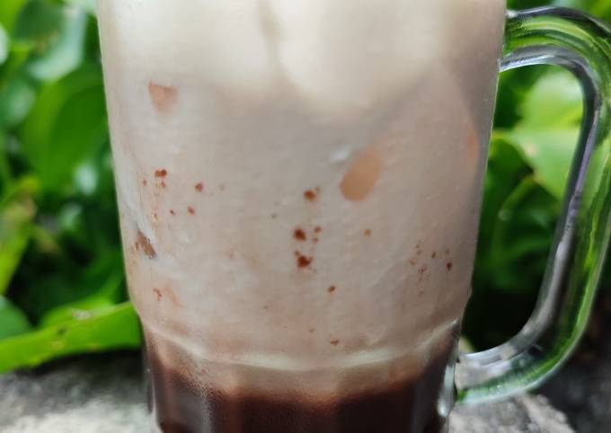 Resep Es susu chocolatos oleh Winni Titis - Cookpad