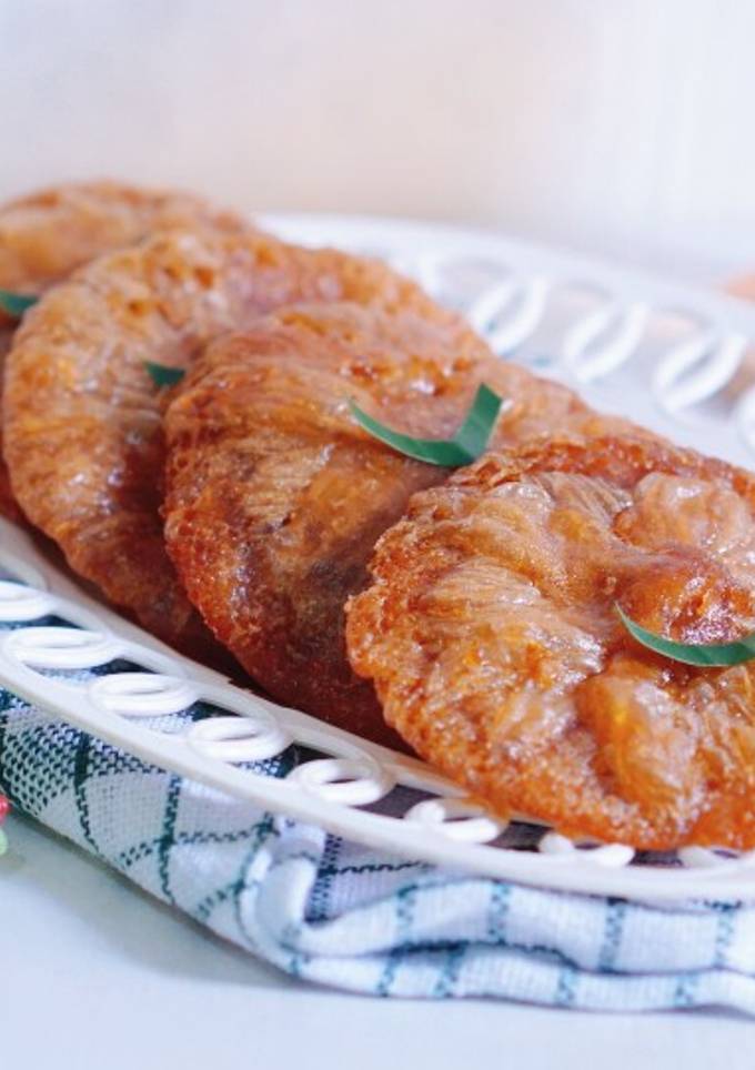 Resep Kue Cucur / Kue Kucur Bersarang Super Mudah oleh Lisna ...