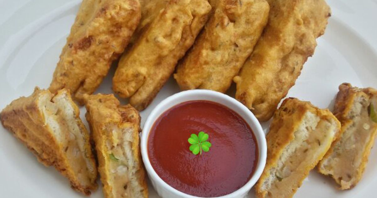 Crispy Bread Pakora Recipe by Saba arshad - Cookpad