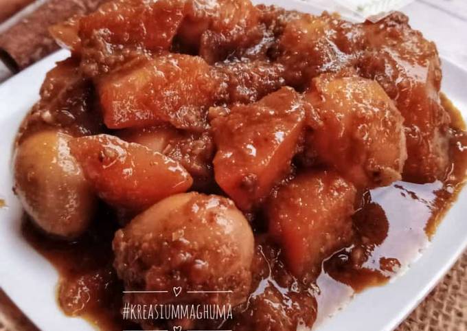 Resep Semur telur puyuh kentang oleh Dapur OemahDanish - Cookpad