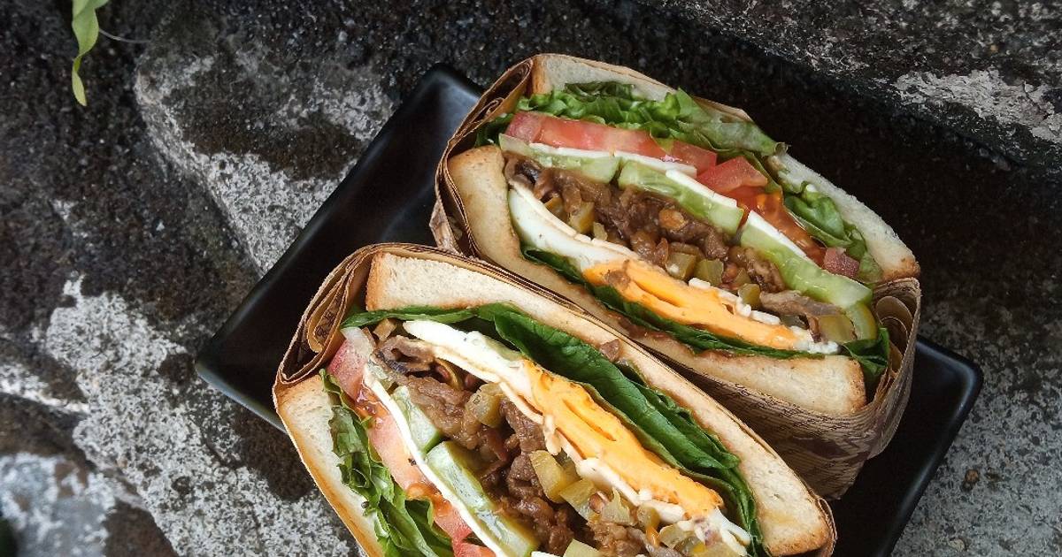 Resep Sandwich Daging Sapi Jamur Teriyaki oleh Pujani Handayani - Cookpad