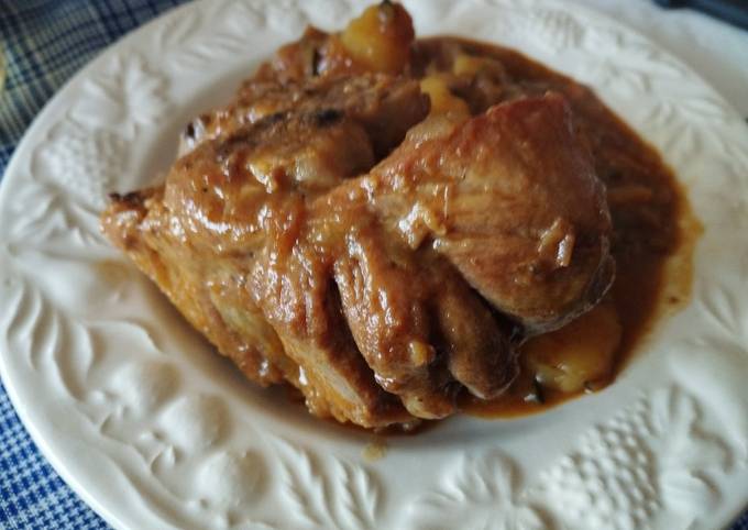 Codillo de cerdo estofado Receta de Xavi- Cookpad