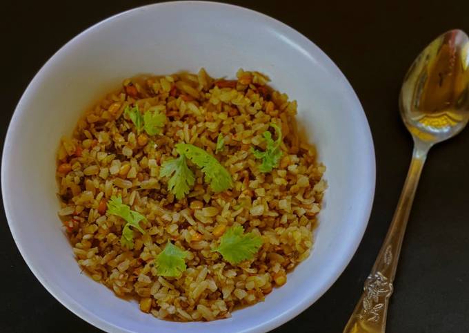 Kothamalli Aval Upma / Coriander Poha Recipe by Madhumita Bishnu - Cookpad