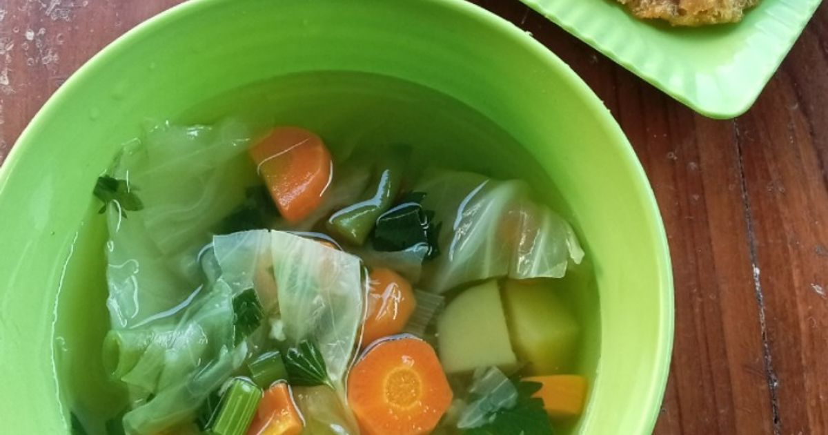 Resep Sop Sayuran oleh Zalfaa' Kitchen - Cookpad