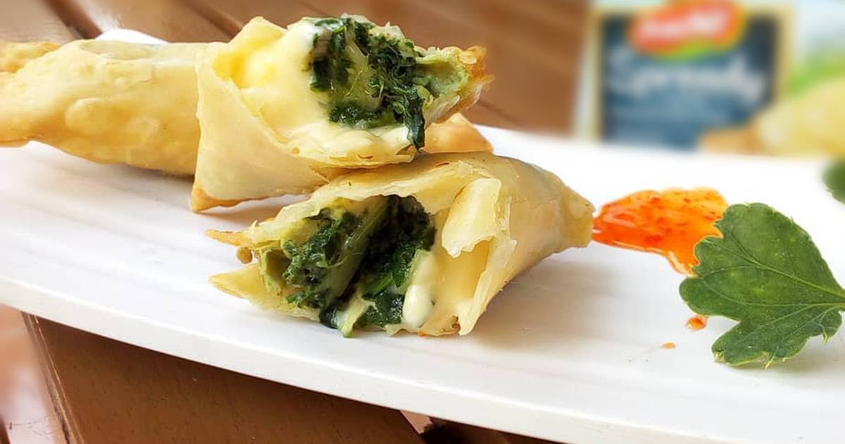 Resep Samosa Bayam Keju oleh Lubna Fatiha - Cookpad