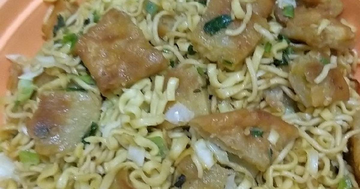 Resep Mie goreng kekian oleh Roro Woelan - Cookpad