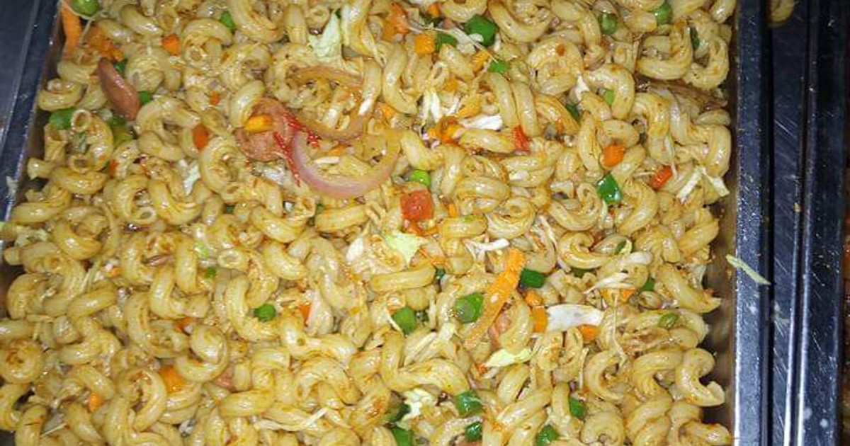Sweet Twist Pasta Recipe by Adebola Grace Adewuyi - Cookpad