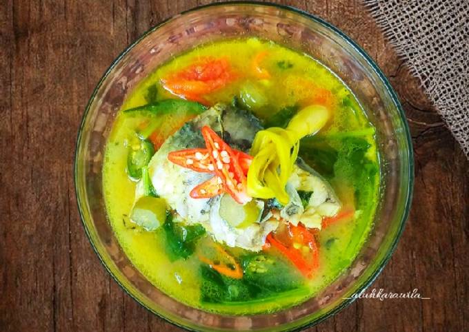 Resep Gangan Asam Ikan Mas oleh dapuraluhkarawila - Cookpad