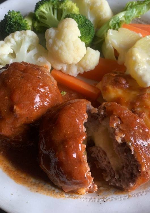 Cheese Stuffed Stewed Hamburgers (Beef Patties) Recipe by Hiroko Liston ...