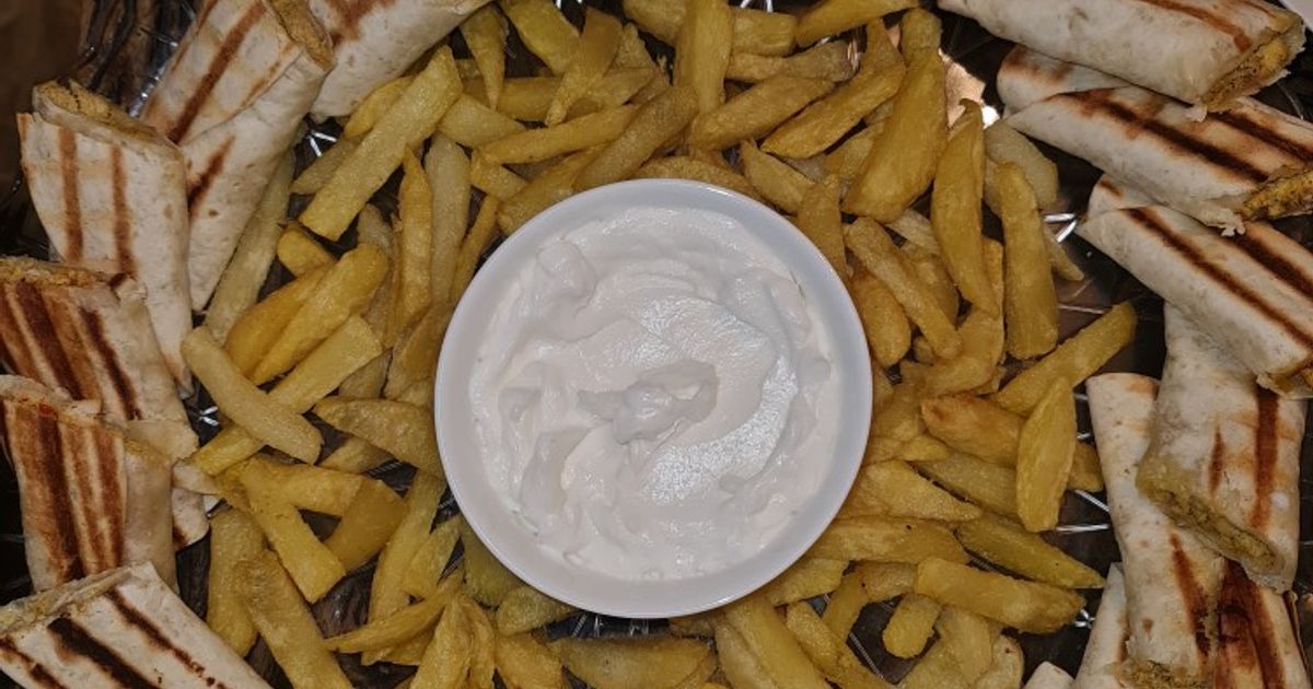 Chicken Tortilla Shawarma Recipe by Maya Kayal - Cookpad