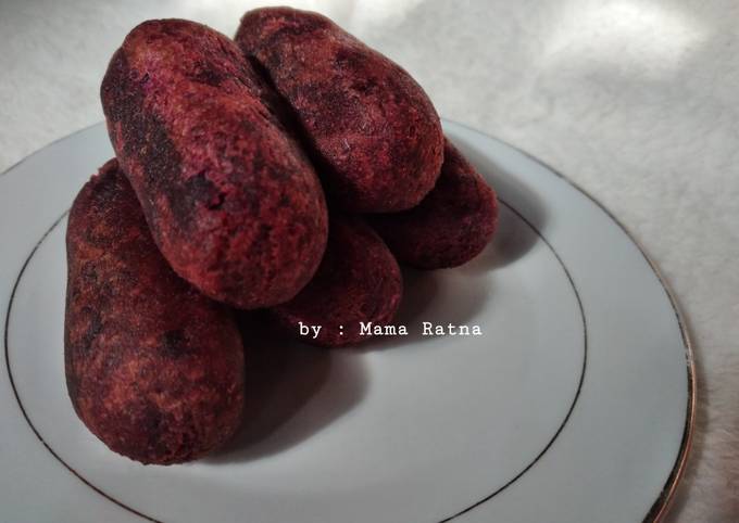 Resep Timus Ubi Ungu Manis Lembut oleh Mama Ratna - Cookpad