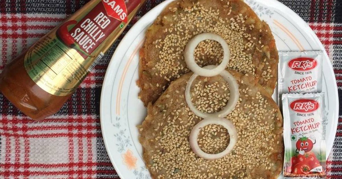 Indo Chinese Open Paratha Recipe by Asmita Desai - Cookpad