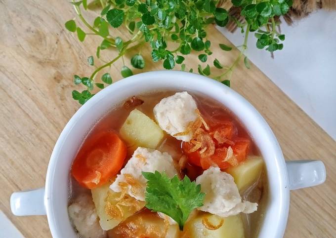 Resep Sup bakso ikan oleh Yuyun S - Cookpad