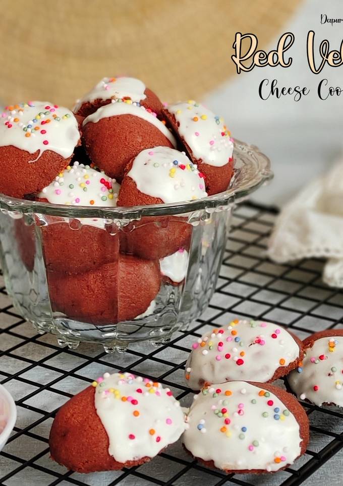 Resep Red Velvet cheese cookies oleh Dapur G & C - Cookpad