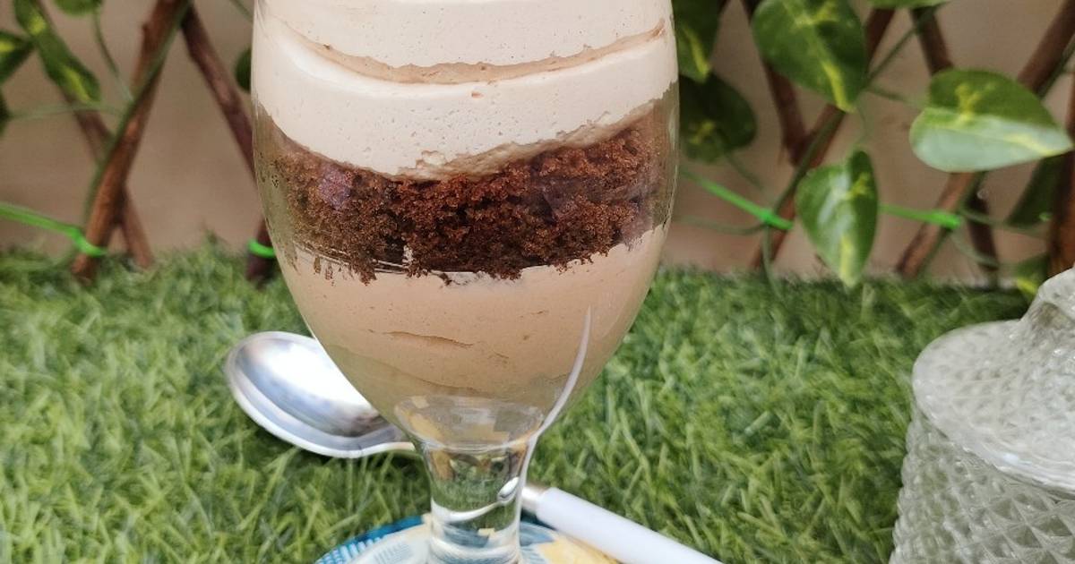 Easy Mocha Layered Mousse 🍫🍫 Recipe by Umme Ahmad - Cookpad