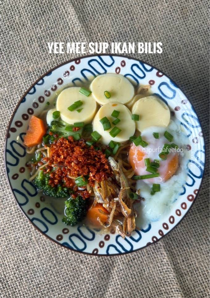 Resipi Yee Mee Sup Ikan Bilis oleh Kakak Faa - Cookpad