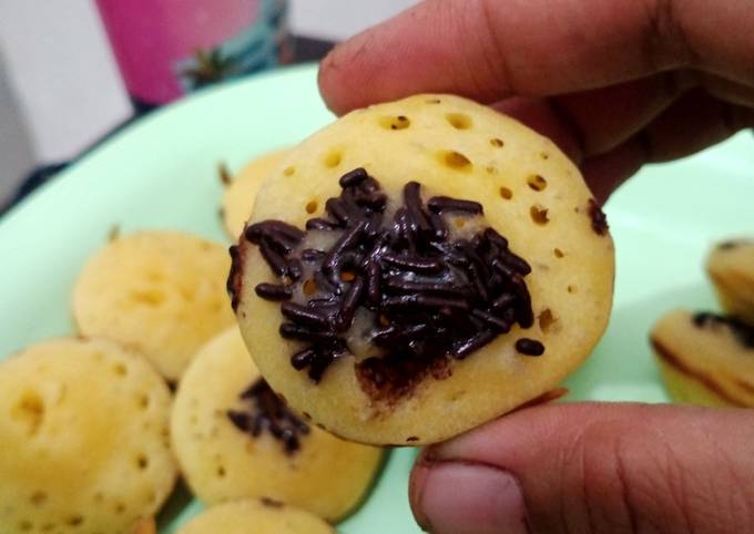 Resep Kue cubit cocok buat jualan oleh Eva Roosita - Cookpad