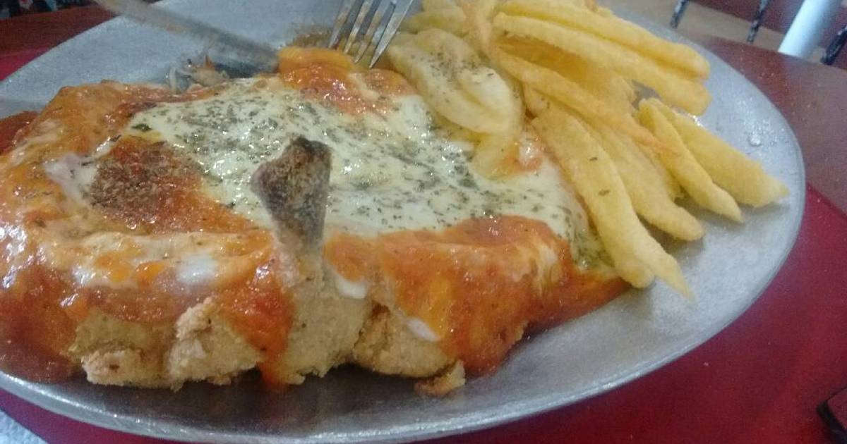 "Suprema de pollo a la napo" Receta de Pela-Man Chief-Cook- Cookpad