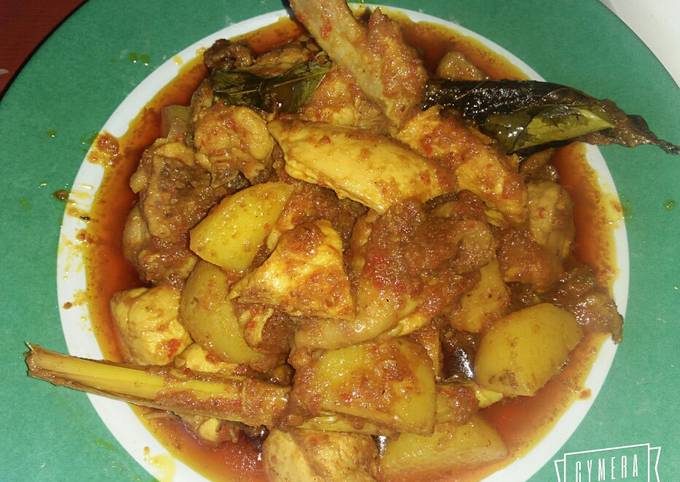 Resep Rica2 ayam kentang oleh Vuzhie DJayuuz'man - Cookpad