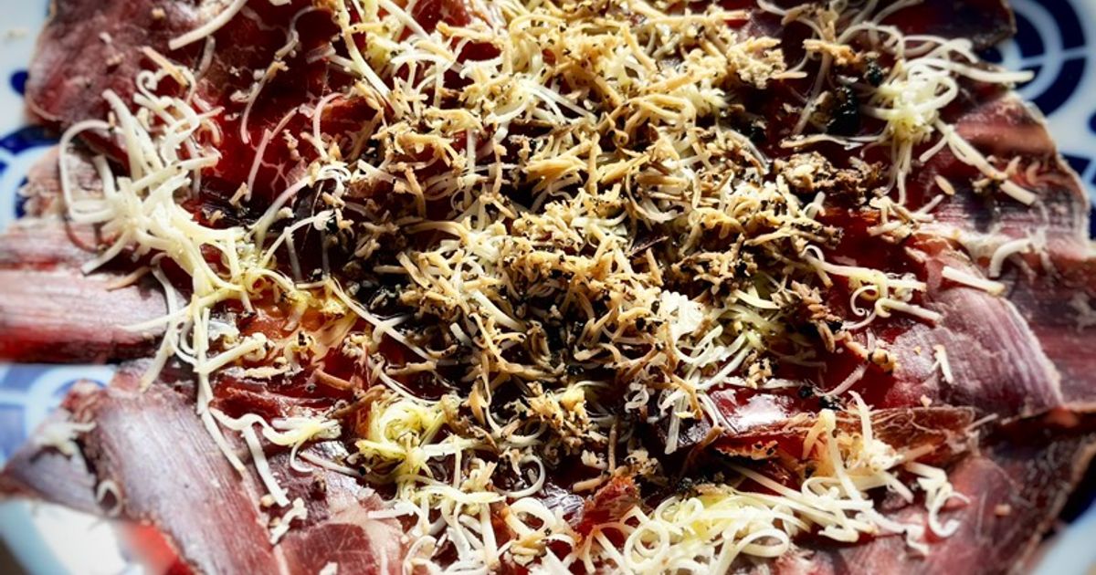 Cecina De León Con Queso Curado Y Trufa Negra Receta de Arianne- Cookpad