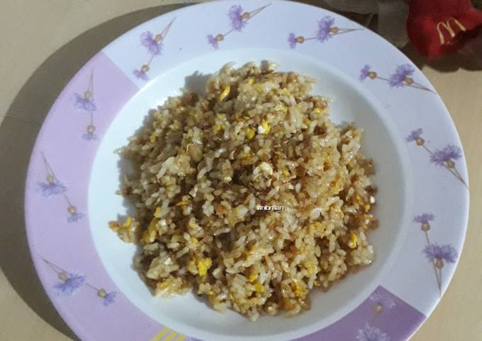 Resep Nasgor simpel oleh Ani Brilian - Cookpad