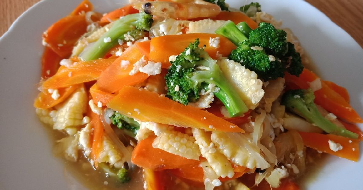 Resep Tumis Putren Wortel Brokoli oleh Anastria Kitchen - Cookpad