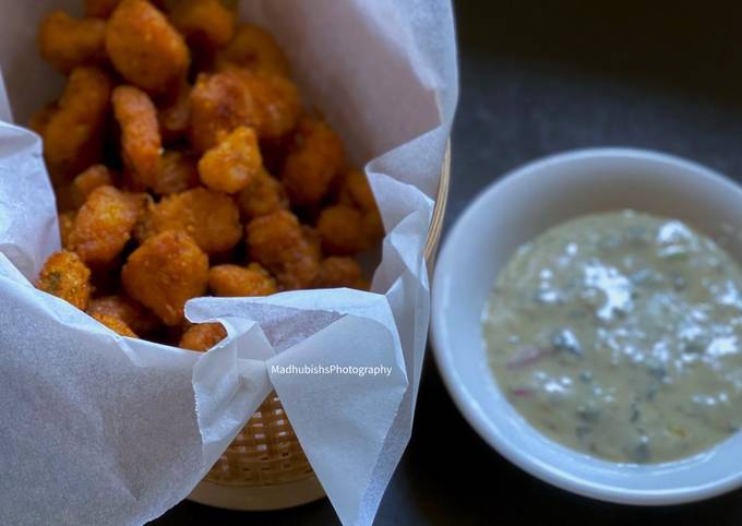 Chicken Popcorn & Garlic-Mayo Dip Recipe by Madhumita Bishnu - Cookpad