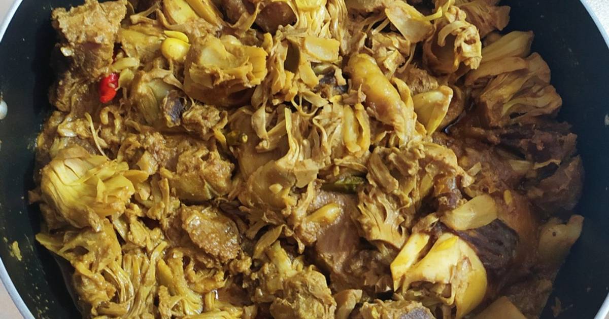 Maria Binte Shanta বানিয়েছেন কাঁচা কাঁঠালের গরুর মাংসের ভুনা। 🙂🙂- কুকপ্যাড