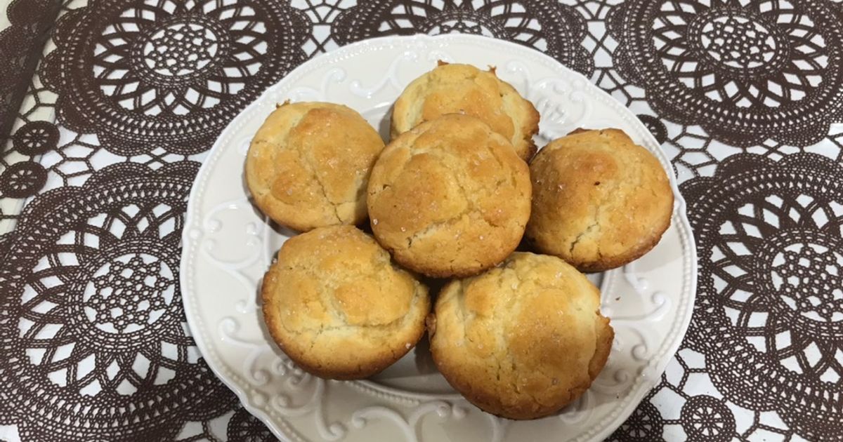 Honey Butter Buscuits Recipe by Anne Amin