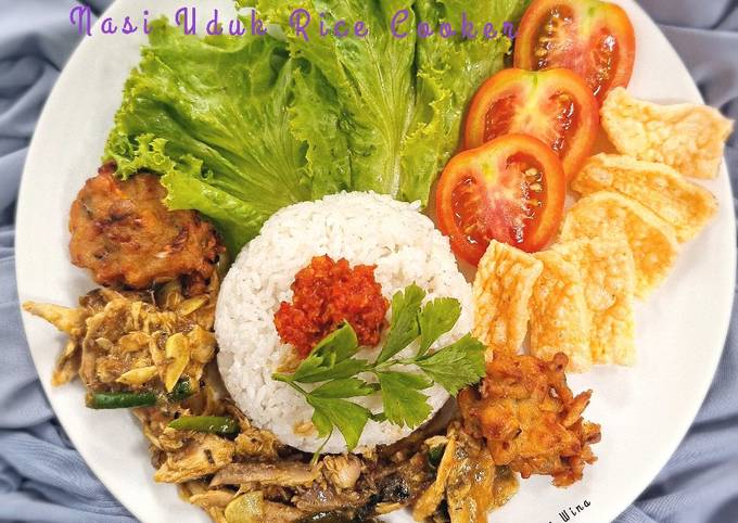 Resep 173. Nasi Uduk Rice Cooker oleh Dapu Mi Wina 💕 - Cookpad