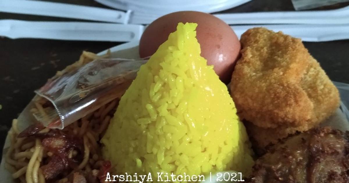 Resep Tumpeng Mini Nasi Kuning oleh Arshiya Kitchen - Cookpad