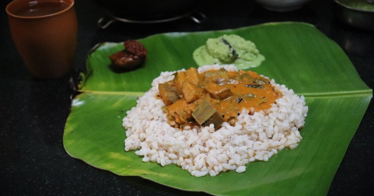 Banana Spinach Sambhar Recipe by Usha V Bhat - Cookpad